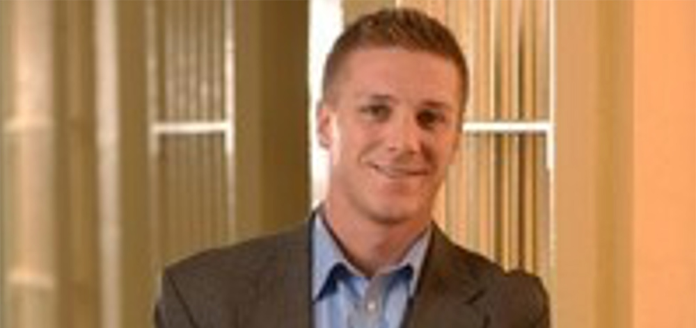 Mark Glova of Holiday Pools and Spas Featured in HelloNation for Expert Insights on Choosing the ...