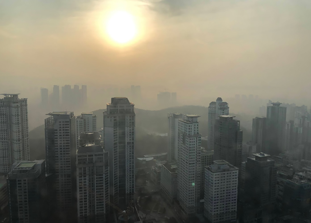 Bokep full simontok the girl gave an incredible massage and